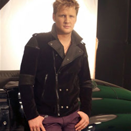 Alexander Acha estrena el 12 de agosto "Claroscuro" | Actualidad ...