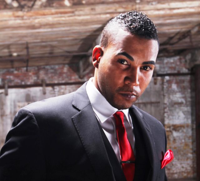 Don Omar Haircut Style