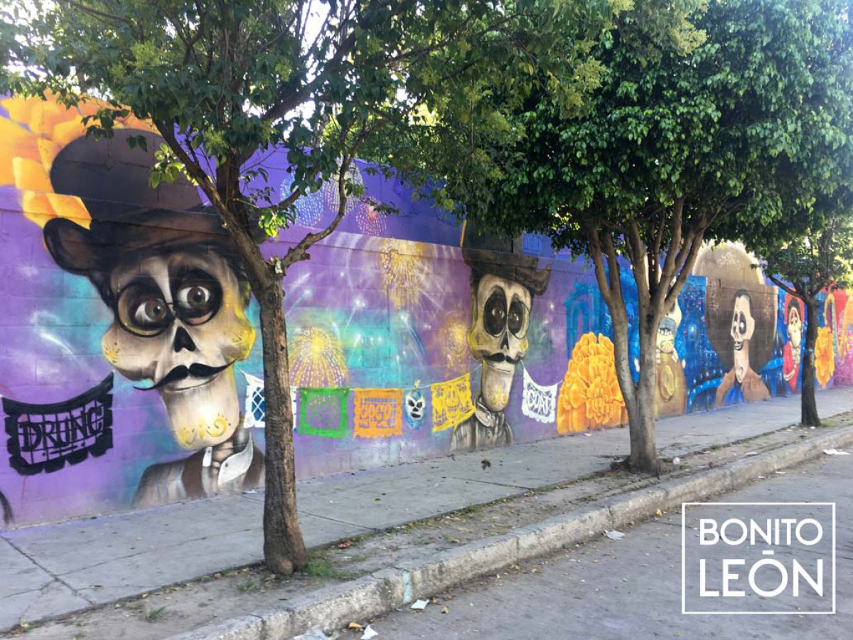 Adornan cementerio en México con hermosos murales inspirados en la ...