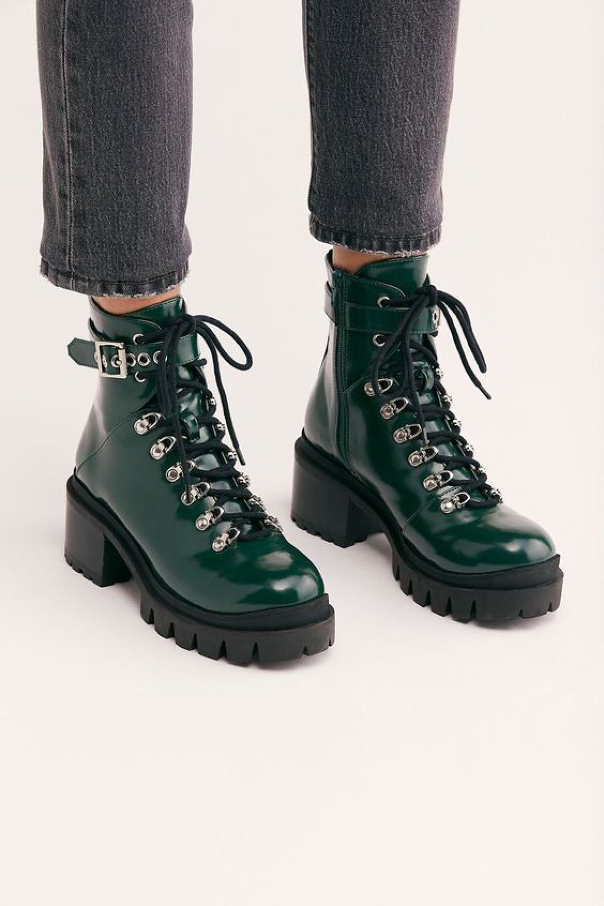Botas estilo 'chunky' que te harán querer un par en tu clóset ...