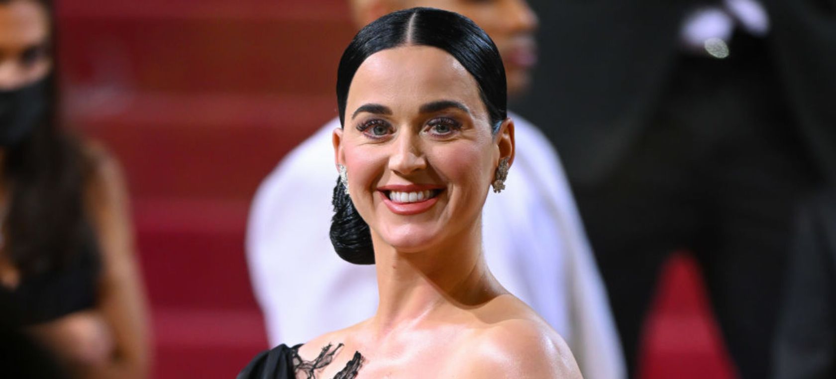 Katy Perry ojo: Se viraliza video donde a Katy Perry se le cierra un ...